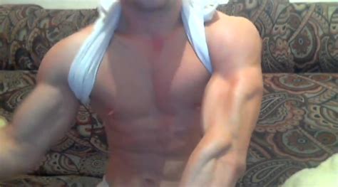 Muscle Flex Big Bulge Video 3