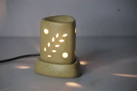 Aroma Electric Diffuser Lamp Shape By Brahmz 13x9 5x9 5 Cm At Rs 145 Piece In New Delhi