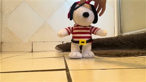 Gemmy Pirate Waddler Snoppy “peanuts Halloween” Youtube