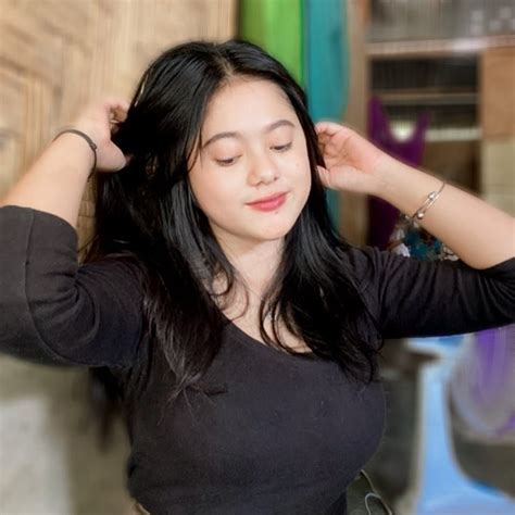 Ang Nakakatawang Usapan Ng Tindero Ng Pakwan At Sekretarya Ang