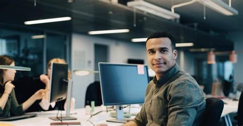 Anna Colangelo On Linkedin Why Do It Yourself When You Can Hire A