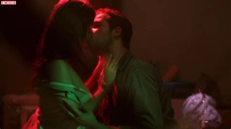 Faltam Duas Quadras Nude Pics Page 1