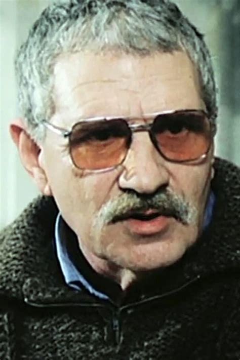 Helmut Schellhardt About Entertainmentie