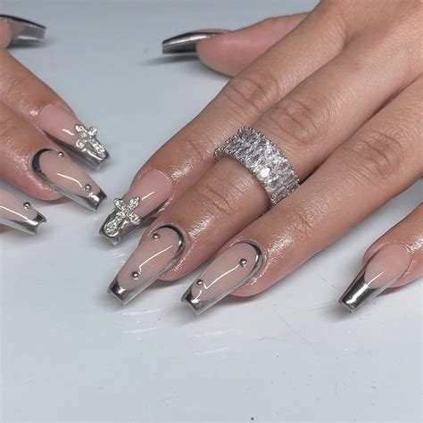 20 Coffin Nail Ideas That Elevate Even The Simplest Design