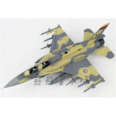 阿拉伯聯合大公國空軍 F 16e Block 60 沙漠隼戰機1 72 合金飛機模型 實物拍攝 興趣及遊戲 收藏品及紀念品 古董與其他收藏品在旋轉拍賣