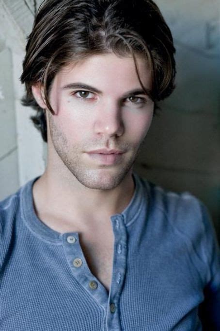 Who Is Nic Robuck Dating Nic Robuck Girlfriend Wife