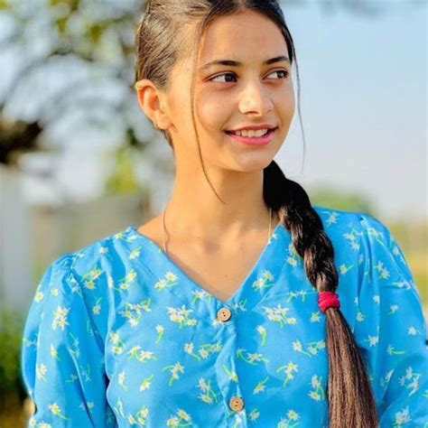 Chunni Chunni Par Likhyo Chh Maaro Naam Youtube Music