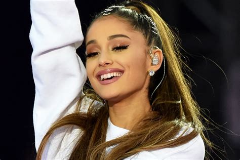 Ariana Grande Without Eyelashes Ariana Grande Without Eyelashes