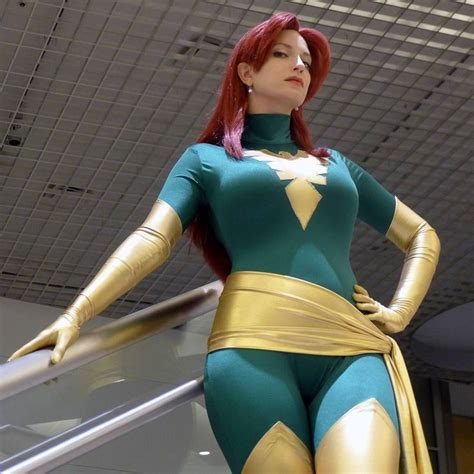 Phoenix Cosplay Em 2025 Garotas Garota Marvel Marvel