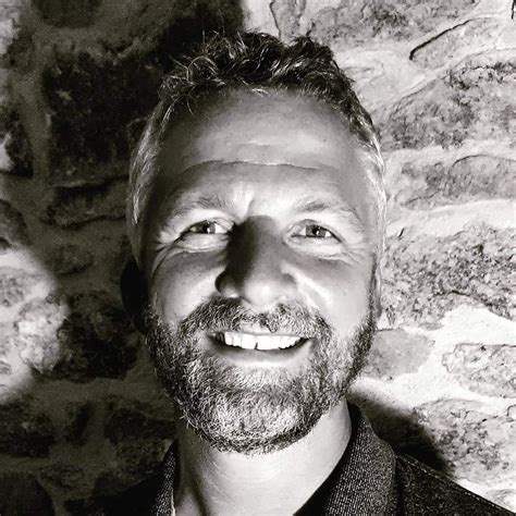 Stacey Dighton Storyteller