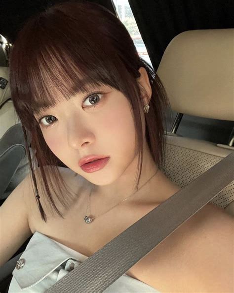 Pin By Majlo On ынче ️‍🩹 Kpop Girl Groups Kpop Girls Hair Styles