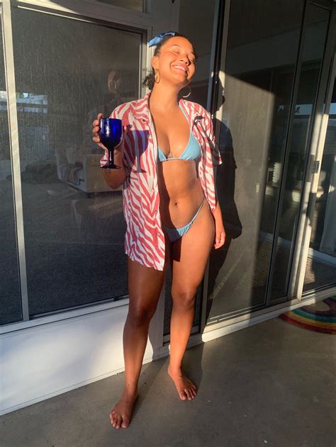 The 7 Things Keeping Kiersey Clemons Sane At Home Vogue