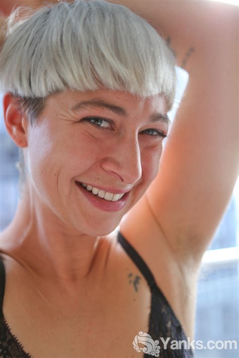 Hot Short Haired Blondie Steel Strips Naked And Masturbates 14 Photos