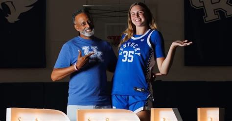 Top 2025 Recruit Kaelyn Carroll Commits To Kentucky On3