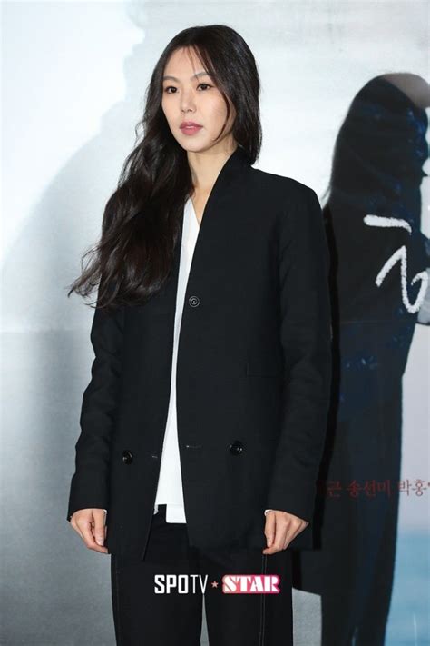 Kim Min Hee Photo Gallery 김민희 Hancinema