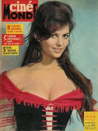 Claudia Cardinale Cinemonde Magazine October 1961 Cover Photo France