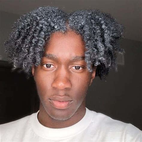 25 Attractive Short Curly Hairstyles For Men