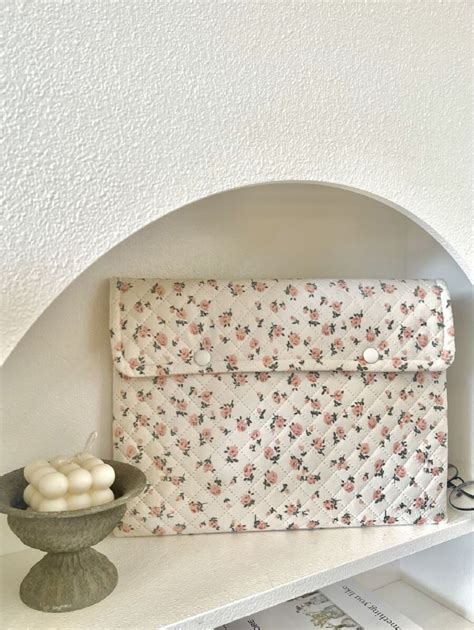 Korean Style Ditsy Floral Laptop Bag Shockproof Notebook Inner Bag For