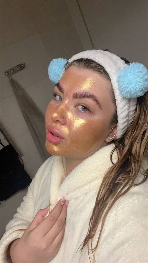 The Face Of A Girl That Loves To Pamper Herself Sexy