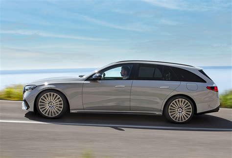 Dimensions Mercedes Benz Classe E Break E 200 4matic Amg Line