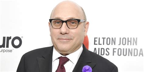 Matt Bomer Cynthia Nixon And More Pay Tribute To Willie Garson Cynthia