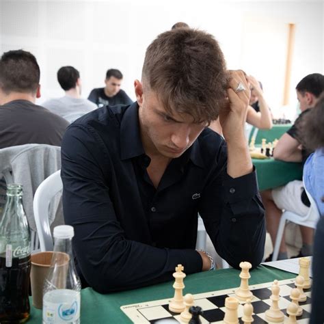 Jai Gagné Un Tournoi Déchecs Mais Je Suis Quand Même Déçu Alexandre Houhou