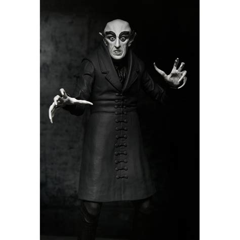 Nosferatu Ult Count Orlok Bandw 7in Af Smallville Comics