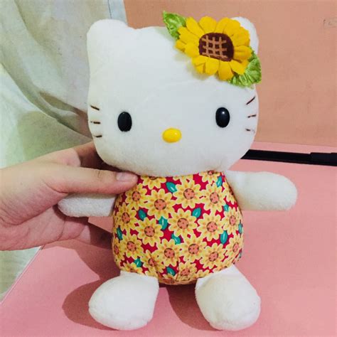 Sanrio 2000 Hello Kitty Sunflower Plush Shopee Philippines