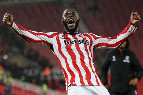 Mark Robins Faces Seven Game Headache As Stoke City Fear Realised