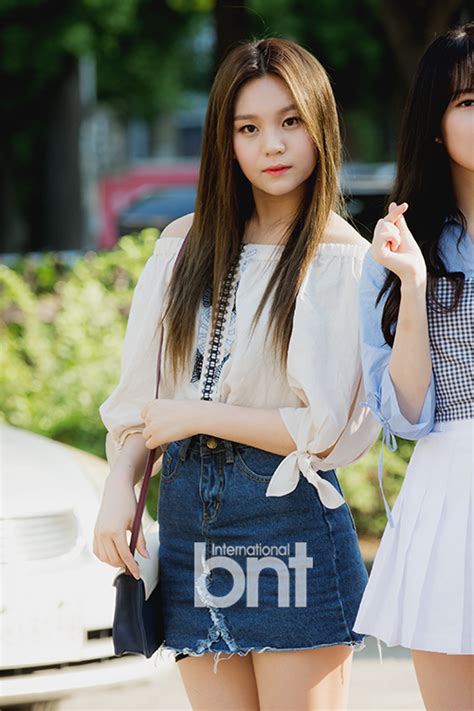 Bnt포토 여자친구 엄지 오늘따라 신비로워보이는 귀여움 Bnt뉴스 Bnt포토 여자친구 엄지 오늘따라 신비로워보이는 귀여움 Bnt뉴스