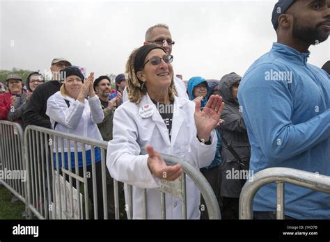 Washington District Of Columbia Usa 13th Apr 2017 Barbara Blonder