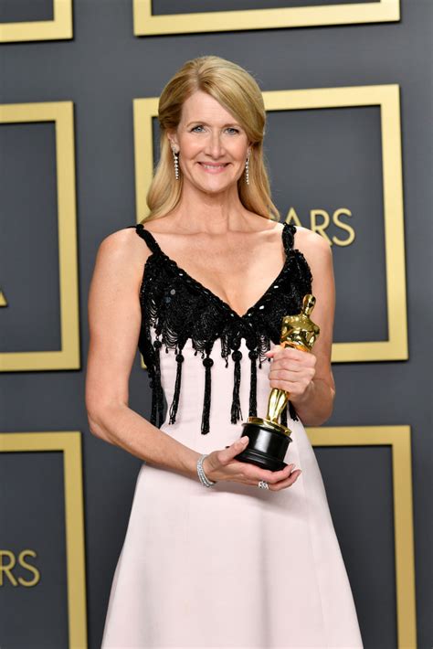 Laura Dern Oscars Wiki Fandom