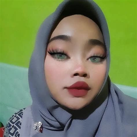 Ayuna Buk Ay 🧕🏻 Ayuastutyregar • Threads Say More