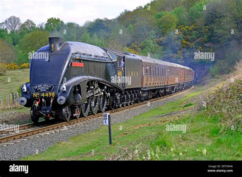 Visiting The Severn Valley Railway Lner A4 Pacific 4498 Sir Nigel