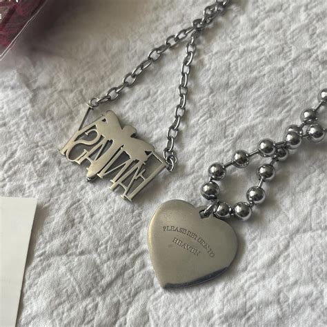 Internet Girl Igirl Bundle 100 Authentic Price Depop