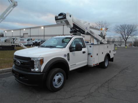 Ford F600 4x4 Vst40mhi Versalift Midwest