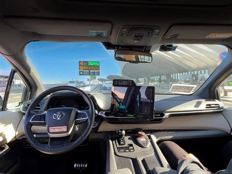 告别主驾安全员 小马智行在北京开启自动驾驶高快速路无人化测试