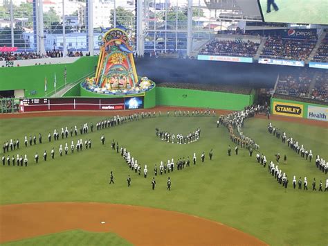 Ballpark Review Loandepot Park Miami Marlins Perfuzion