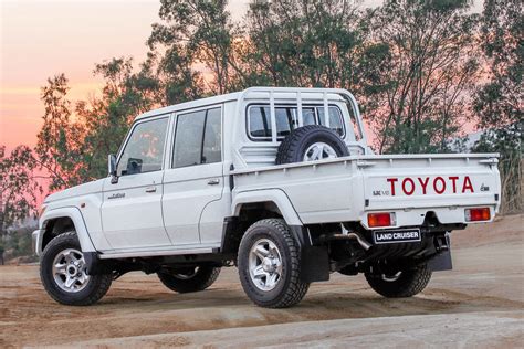 Toyota Land Cruiser 70 Series Hilux