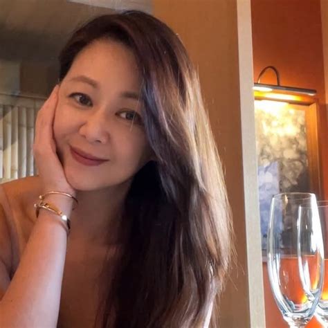 Linda Wong王馨平official Linda Wong Xin Ping • Threads Say More