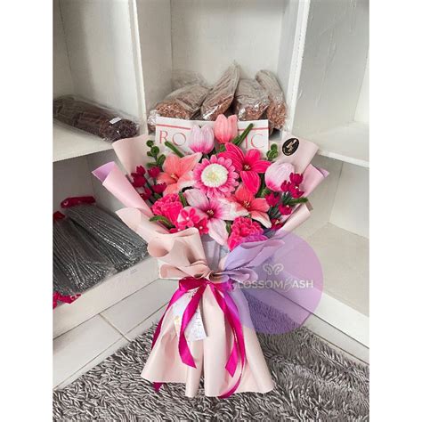 Jual Buket Bunga Wisuda Kawat Bulu Graduation Pipe Cleaner Flower
