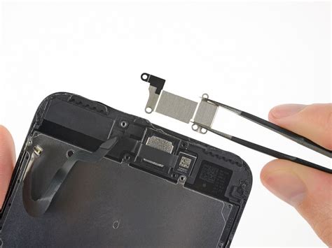 Замена фронтальной камеры и датчика приближения iPhone 7 Plus