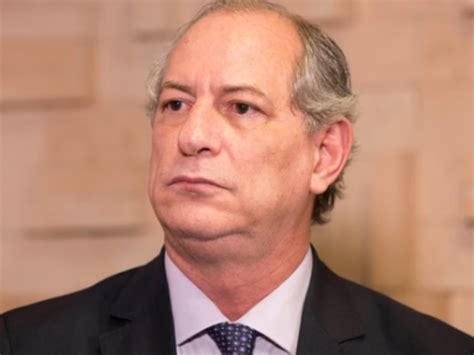 Ciro Gomes Se Desfilia Do Pdt Portal Leo Dias