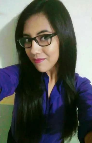 [r] This Girl Wants Your Cum Do Her A Favor Scrolller