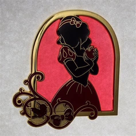 Snow White Stunning Silhouettes Pin Disney Store Purchase Off Card