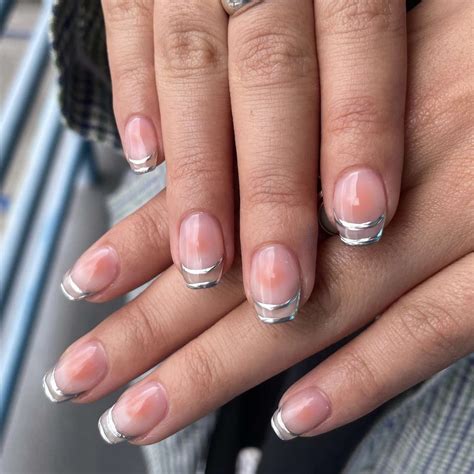 31 Short French Manicure Ideas To Try