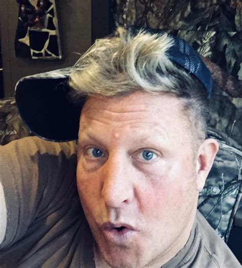 Farce The Music Awkward Gary Levox Photo Of The Week
