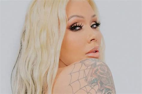 Bunnie Xo Reveals Details Of Her First Ever Book A Memoir Titled