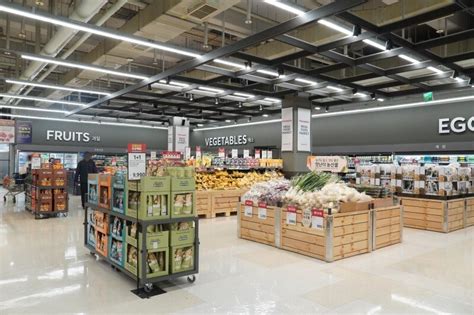 홈플러스 김포점 리뉴얼한 사진입니다 Mlbpark