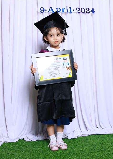 ဇမၺဴရာဇ္ Eccd Centre